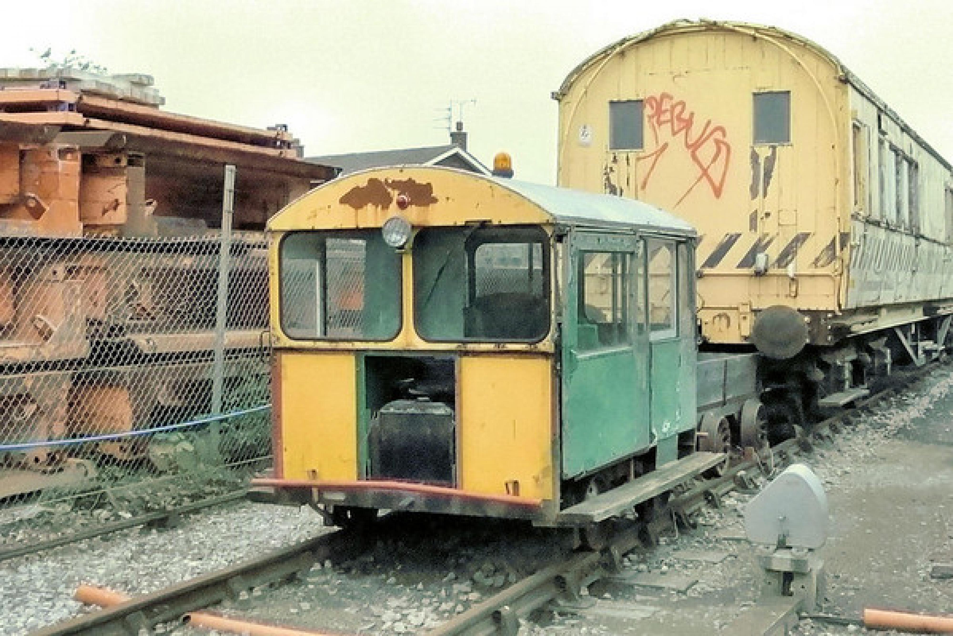MoD 9024 Personnel Carrier Built 1955
